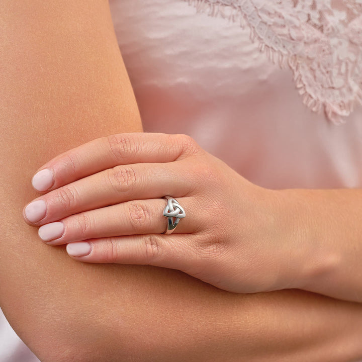 Trinity Knot Rings – Solvar Jewellery